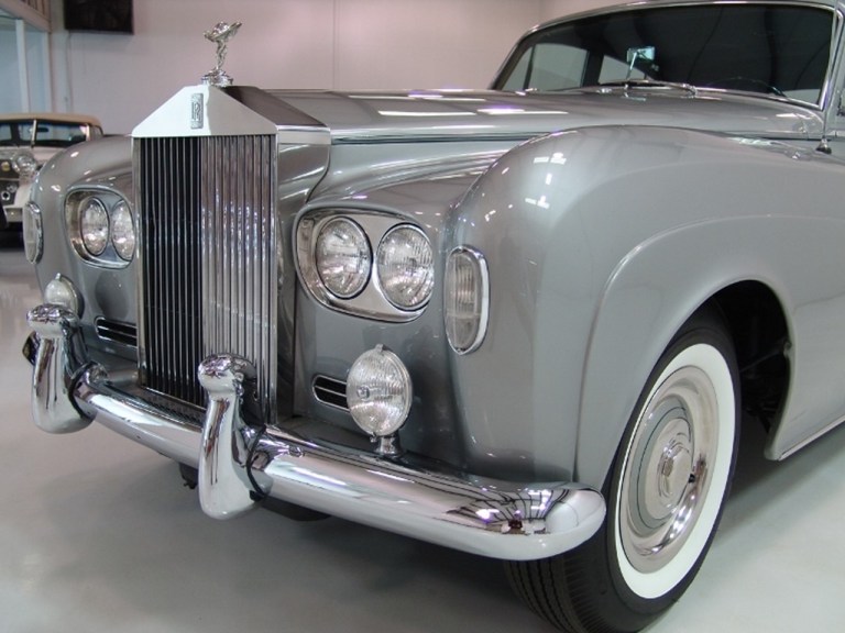 The Rolls Royce Silver Cloud – NotoriousLuxury