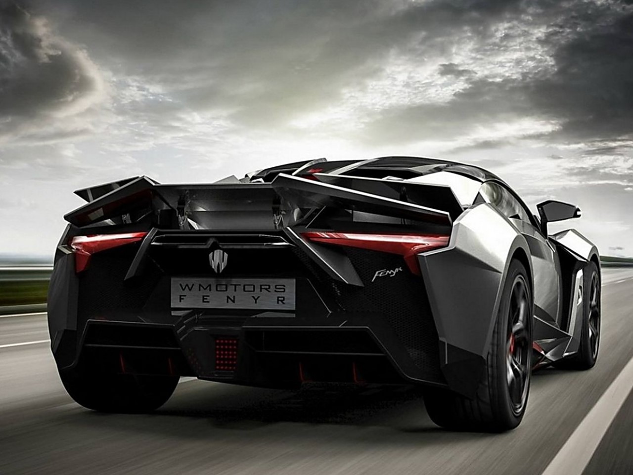 Fenyr SS 15 – NotoriousLuxury